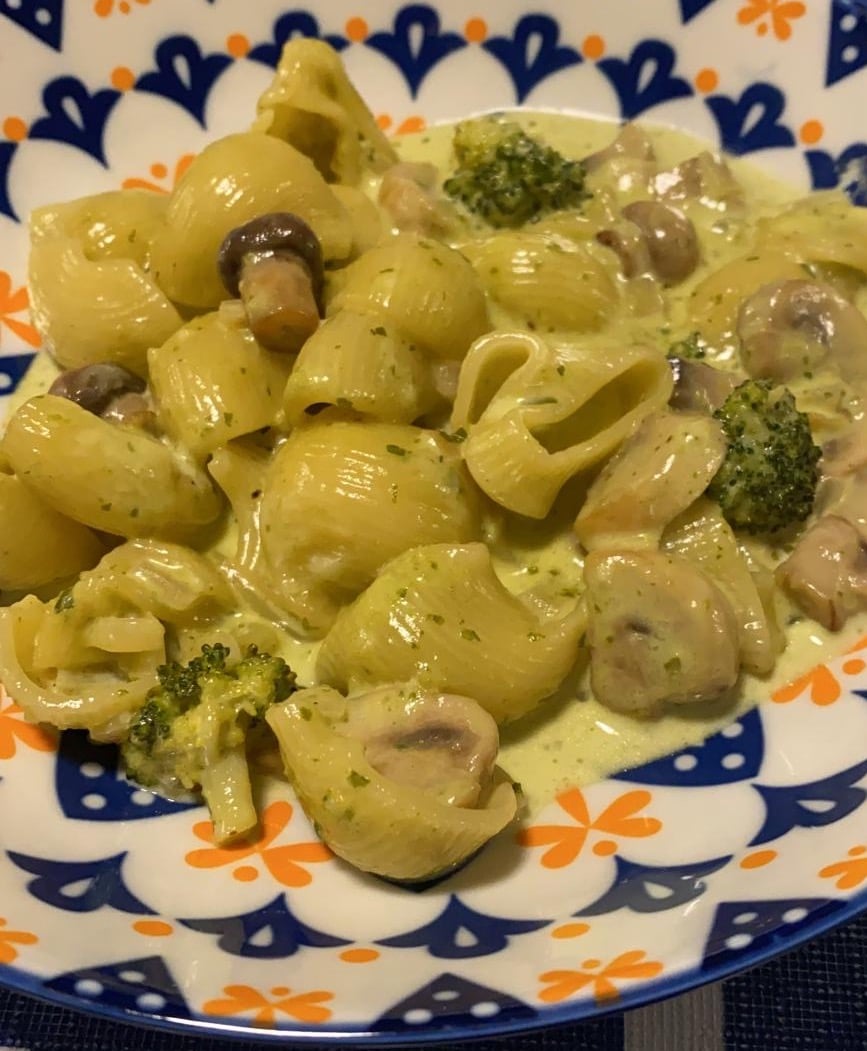 Creamy Broccoli Pasta - Earthymamma